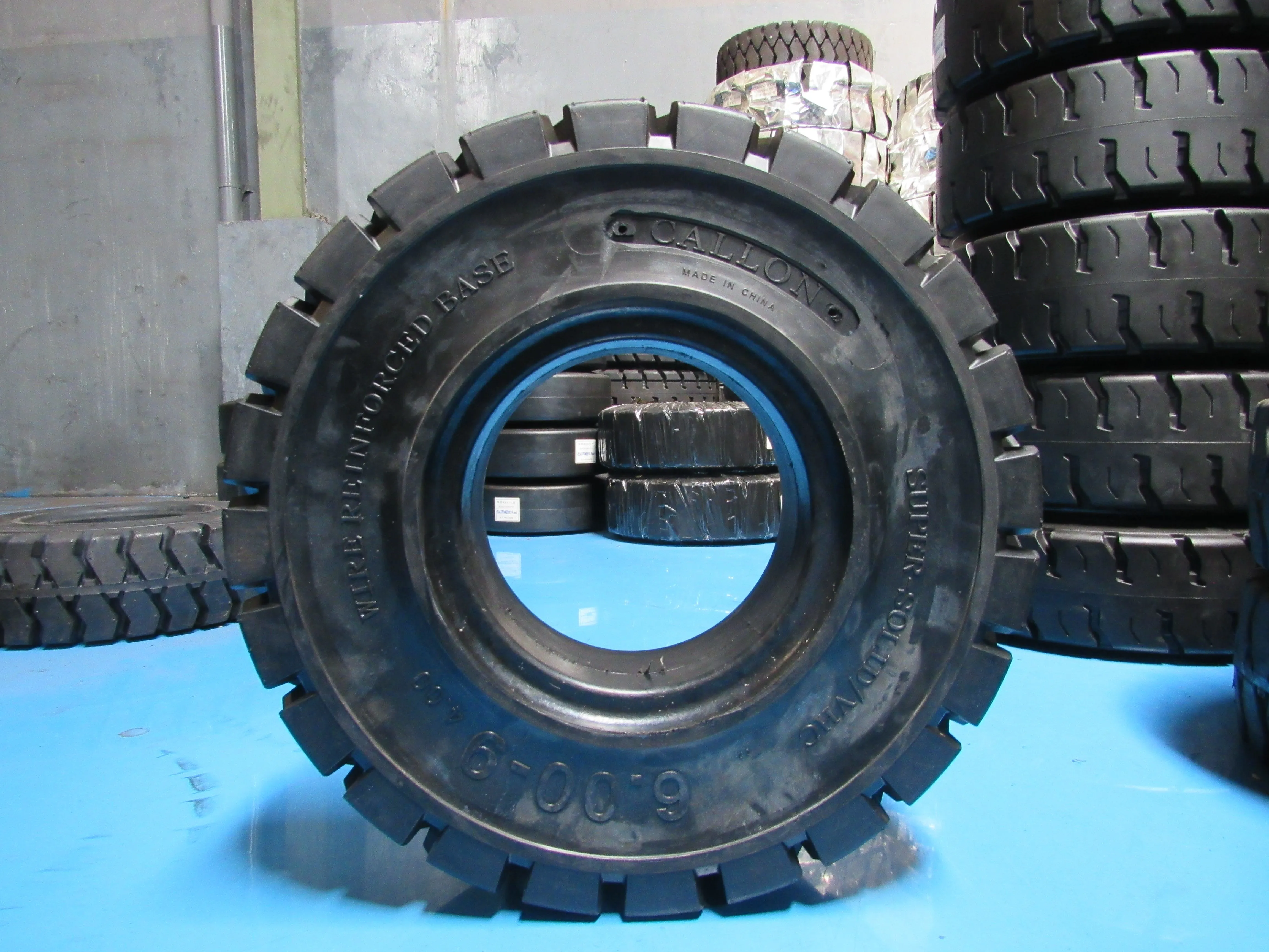 Jual ban forklift